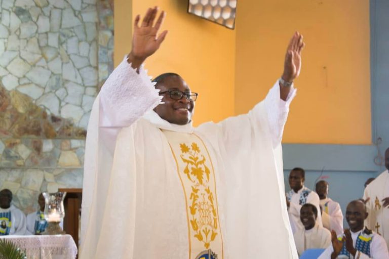 Meet the 1st SMA priest of the Ghana province - Radio Angelus